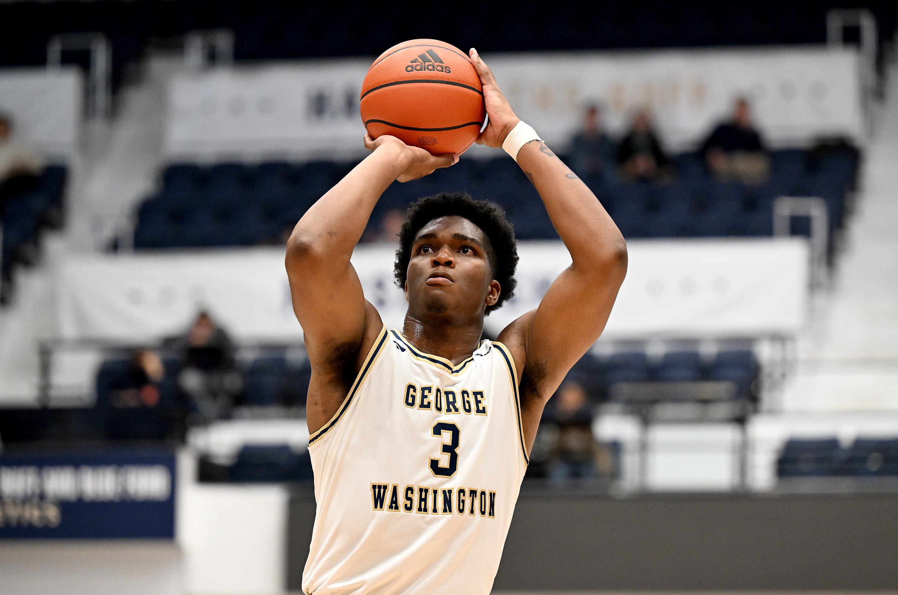 Latest News From the Transfer Portal: Commitments, Visits and More ...