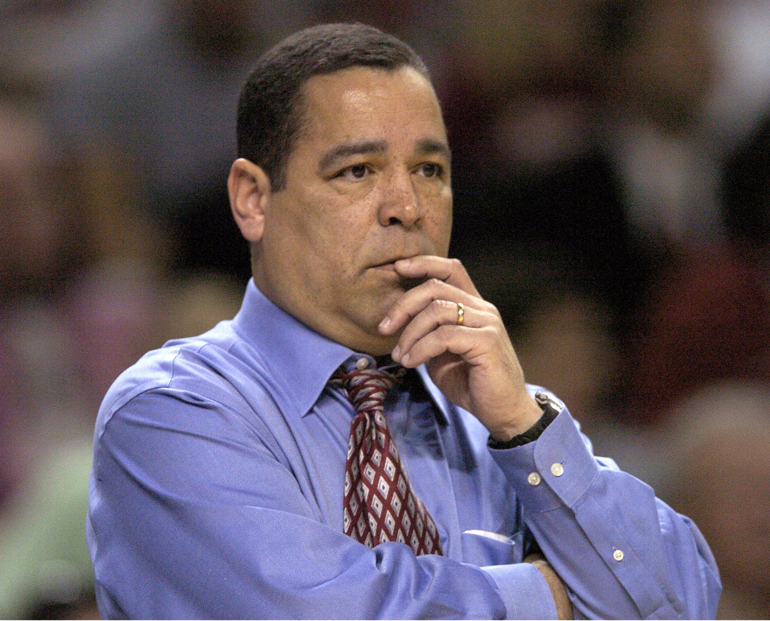 Houston Coach Kelvin Sampson Defied the Odds to Reach Finals - Hoops HQ