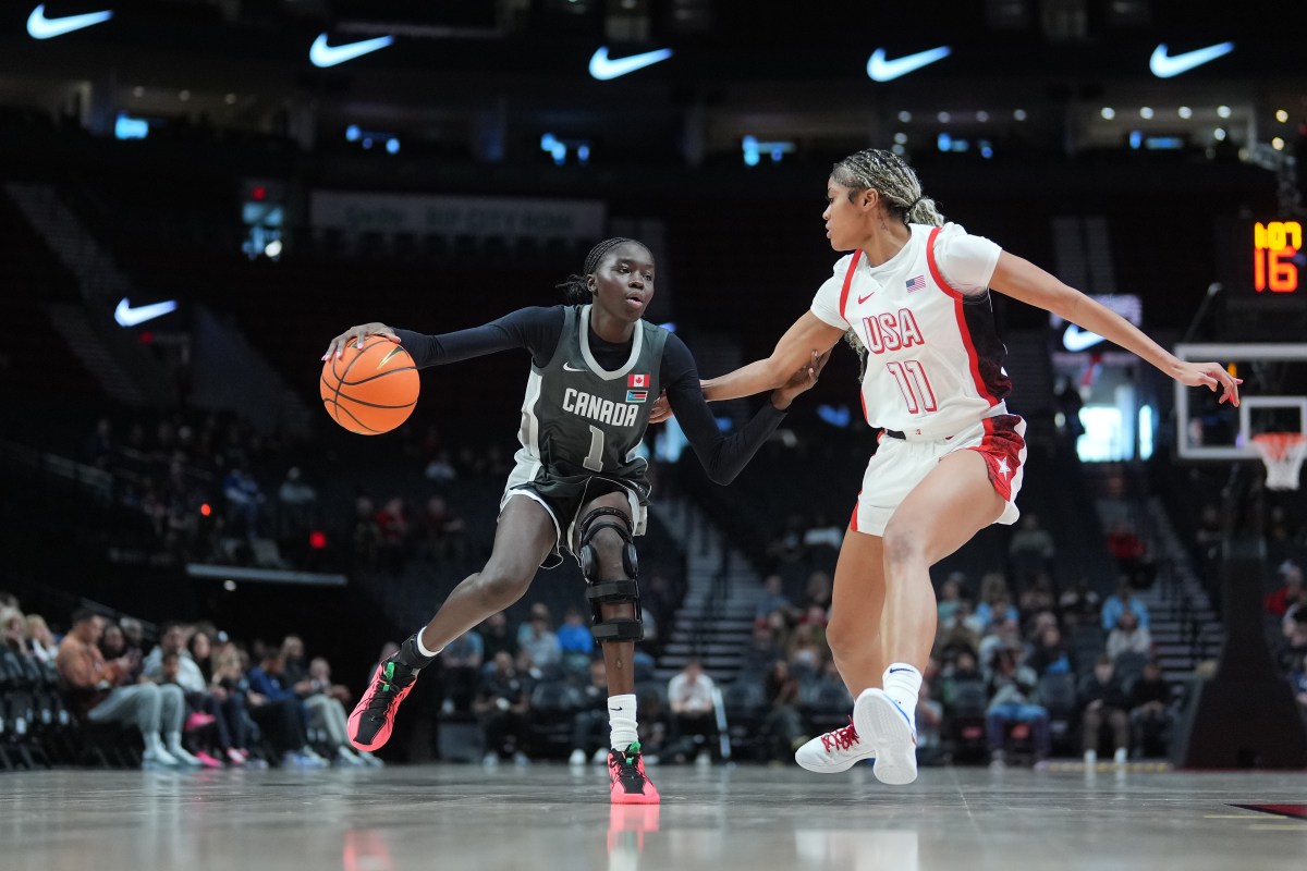 Top 10 Freshmen for the 2025-26 Women’s Hoops Season - Hoops HQ