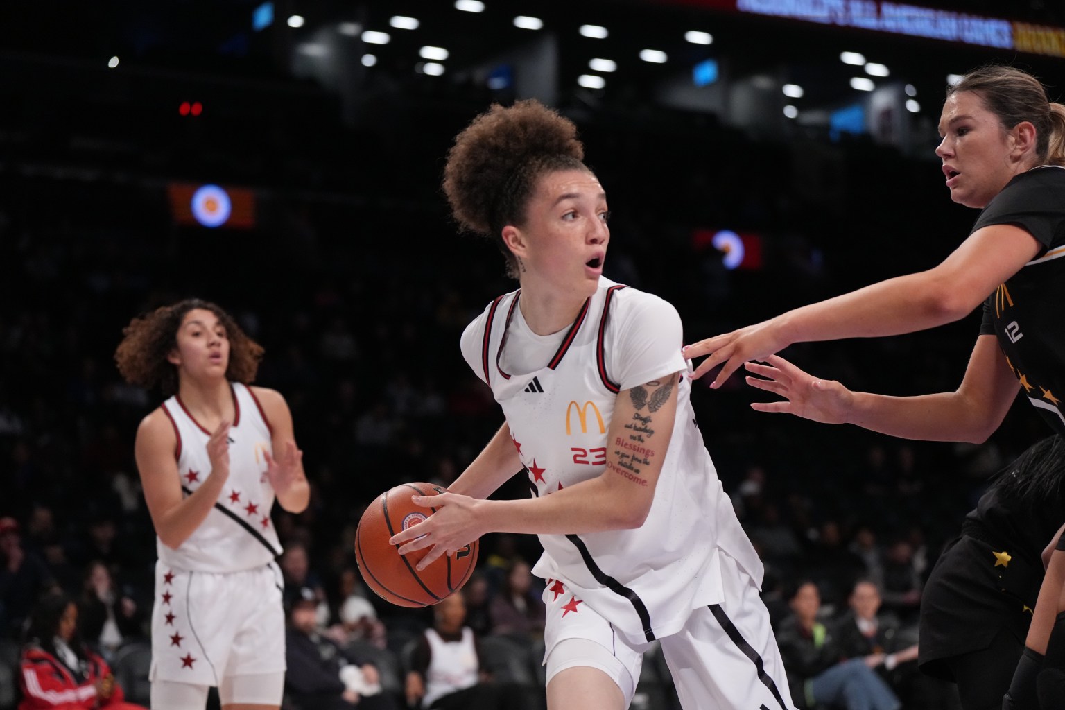Top 10 Freshmen for the 2025-26 Women’s Hoops Season - Hoops HQ
