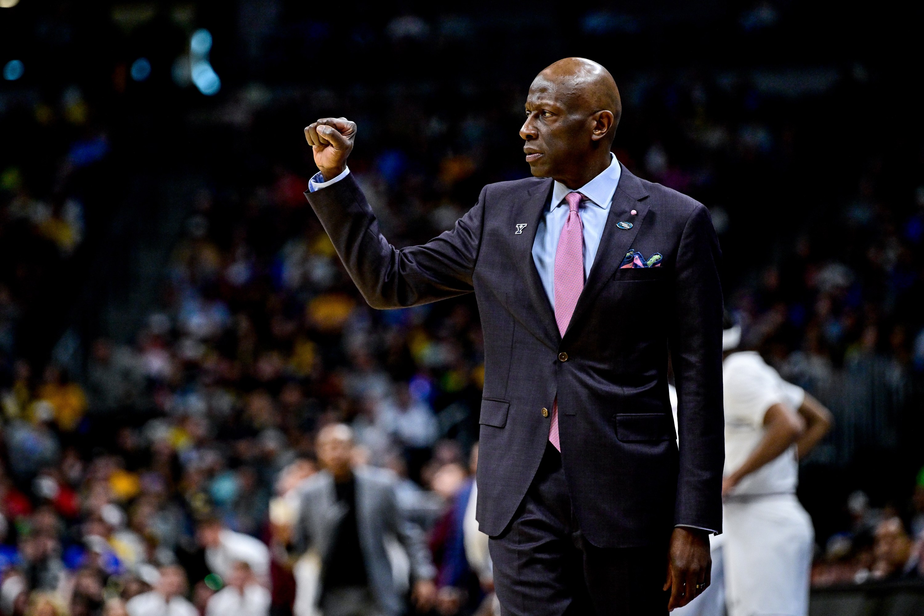 Bulldog Mentality: Yale’s James Jones Is Aging Into Success - Hoops HQ